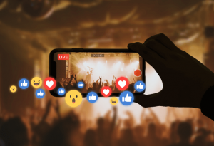 Live Streaming V/S Web Conferencing: What’s Best for Next Online Event?
